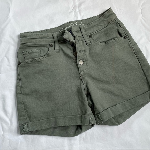 Universal Thread | Shorts | Universal Thread High Rise Midi Shorts ...